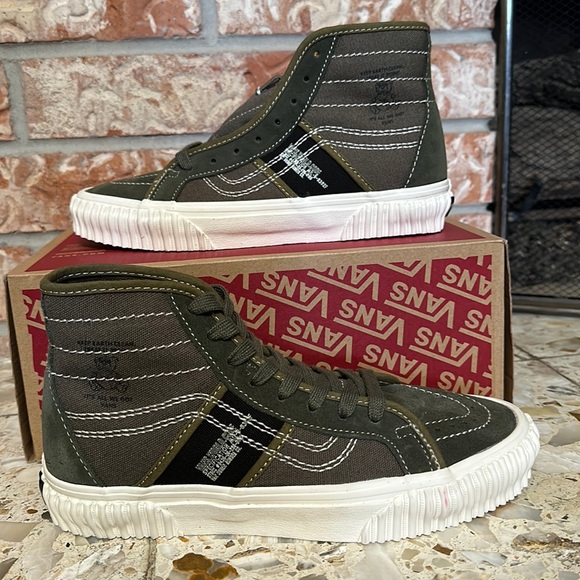 Vans | Shoes | Vans Sk8 Hi Gym Issue Vans World Code Grape Black | Poshmark